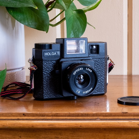 holga | Cameras, Photo & Video | Vintage Holga 2fn Medium Format Camera | Poshmark